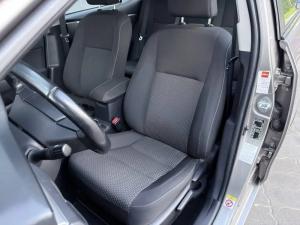 Grey Toyota Corolla 2015 in Riga, with an engine capacity of 1.60 L and mileage of 126 thousand km for 7495 €, photo 12 on AUTOMOTO.COM.LV