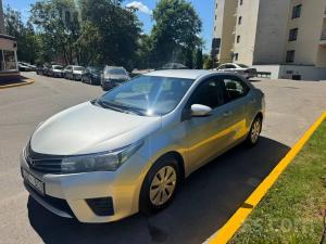 Grey Toyota Corolla 2015 in Riga, with an engine capacity of 1.60 L and mileage of 290 thousand km for 5400 €, photo 5 on AUTOMOTO.COM.LV