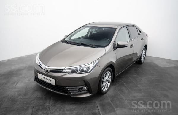 Pelēks Toyota Corolla 2016 Tallina, ar dzinēja tilpumu 1.60 L un nobraukumu 123 tūkst. km par 11499 €, foto 1 vietnē AUTOMOTO.COM.LV