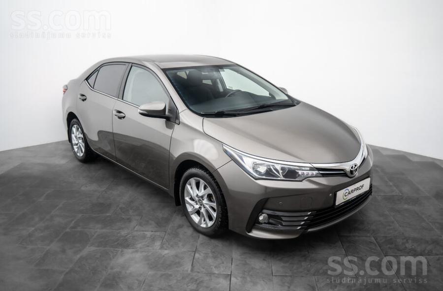 Grey Toyota Corolla 2016 in Tallinn, with an engine capacity of 1.60 L and mileage of 123 thousand km for 11499 €, photo 3 on AUTOMOTO.COM.LV