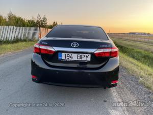Grey Toyota Corolla 2016 in Tallinn, with an engine capacity of 1.60 L and mileage of 137 thousand km for 11500 €, photo 7 on AUTOMOTO.COM.LV