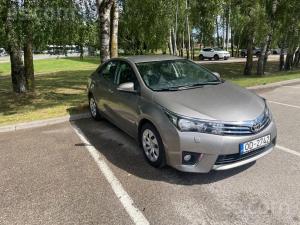 Grey Toyota Corolla 2016 in Riga, with an engine capacity of 1.60 L and mileage of 341 thousand km for 5390 €, photo  on AUTOMOTO.COM.LV