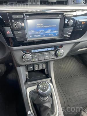 Pelēks Toyota Corolla 2016 Rīga, ar dzinēja tilpumu 1.60 L un nobraukumu 341 tūkst. km par 5390 €, foto 6 vietnē AUTOMOTO.COM.LV
