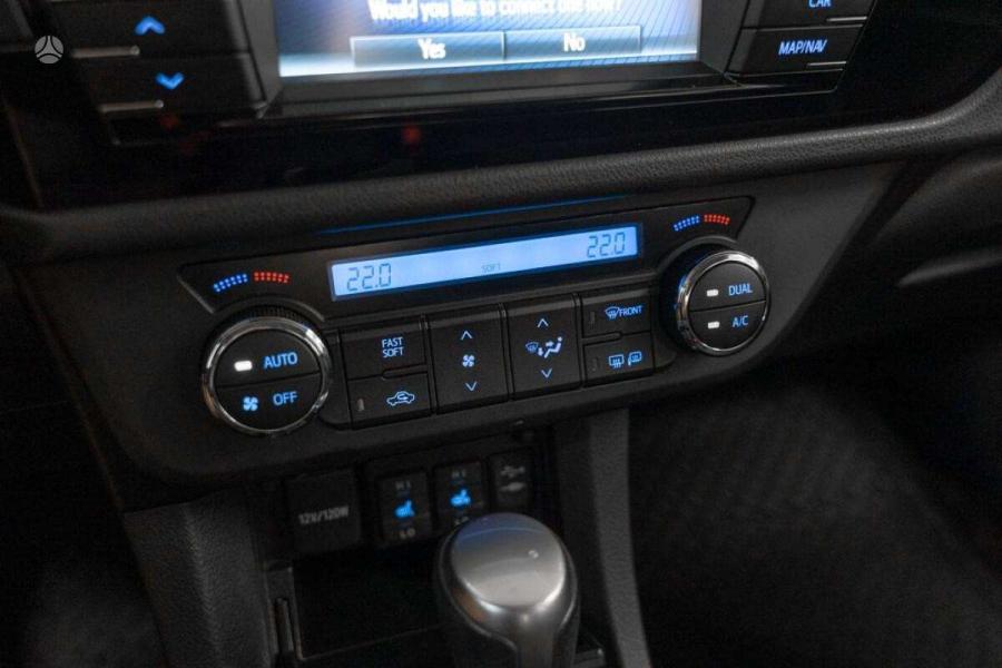 Pelēks Toyota Corolla 2016 Viļņa, ar dzinēja tilpumu 1.60 L un nobraukumu 143 tūkst. km par 10500 €, foto 13 vietnē AUTOMOTO.COM.LV