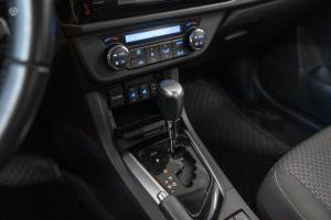 Pelēks Toyota Corolla 2016 Viļņa, ar dzinēja tilpumu 1.60 L un nobraukumu 143 tūkst. km par 10500 €, foto 15 vietnē AUTOMOTO.COM.LV