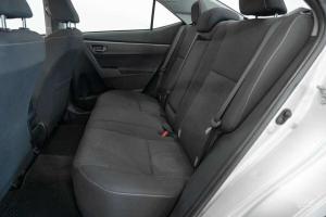 Pelēks Toyota Corolla 2016 Viļņa, ar dzinēja tilpumu 1.60 L un nobraukumu 143 tūkst. km par 10500 €, foto 17 vietnē AUTOMOTO.COM.LV