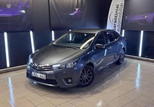 Grey Toyota Corolla 2016 in Vilnius, with an engine capacity of 1.60 L and mileage of 92 thousand km for 10450 €, photo  on AUTOMOTO.COM.LV
