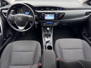 Grey Toyota Corolla 2016 in Vilnius, with an engine capacity of 1.60 L and mileage of 92 thousand km for 10450 €, photo 9 on AUTOMOTO.COM.LV