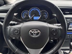 Grey Toyota Corolla 2016 in Vilnius, with an engine capacity of 1.60 L and mileage of 92 thousand km for 10450 €, photo 13 on AUTOMOTO.COM.LV