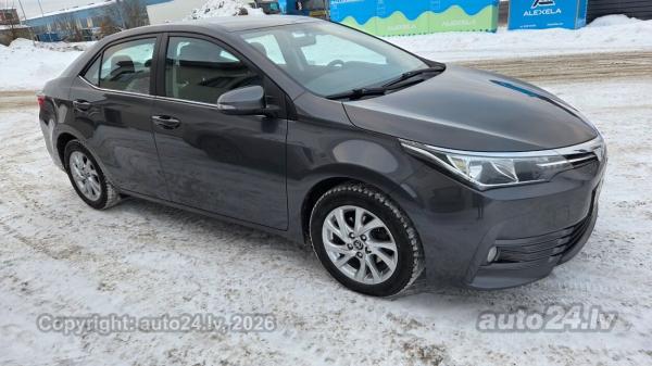 Grey Toyota Corolla 2017 in Tallinn, with an engine capacity of 1.60 L and mileage of 279 thousand km for 7500 €, photo 1 on AUTOMOTO.COM.LV