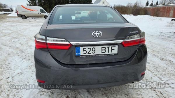 Pelēks Toyota Corolla 2017 Tallina, ar dzinēja tilpumu 1.60 L un nobraukumu 279 tūkst. km par 7500 €, foto 5 vietnē AUTOMOTO.COM.LV