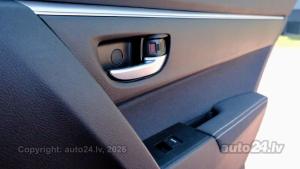 Pelēks Toyota Corolla 2017 Tallina, ar dzinēja tilpumu 1.60 L un nobraukumu 83 tūkst. km par 13399 €, foto 23 vietnē AUTOMOTO.COM.LV