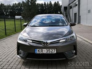 Grey Toyota Corolla 2017 in Riga, with an engine capacity of 1.60 L and mileage of 79 thousand km for 12000 €, photo 7 on AUTOMOTO.COM.LV