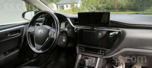 Grey Toyota Corolla 2017 in Riga, with an engine capacity of 1.60 L and mileage of 79 thousand km for 12000 €, photo 10 on AUTOMOTO.COM.LV
