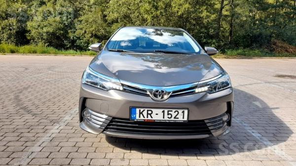 Тойота Королла 2017 в Рига на AUTOMOTO.COM.LV Серый Тойота Королла 2017 в Рига, объемом двигателя 1.60 л и пробегом 62 тыс. км за 10000 €, фото 1 на AUTOMOTO.COM.LV