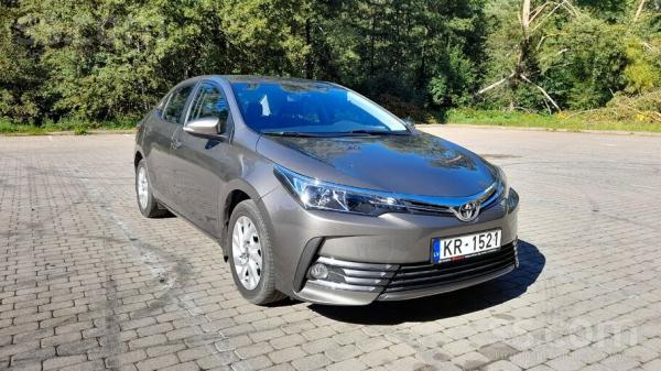 Тойота Королла 2017 в Рига на AUTOMOTO.COM.LV Серый Тойота Королла 2017 в Рига, объемом двигателя 1.60 л и пробегом 62 тыс. км за 10000 €, фото 4 на AUTOMOTO.COM.LV