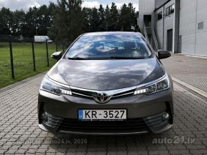 Серый Тойота Королла 2017 в Рига, объемом двигателя 1.60 л и пробегом 79 тыс. км за 12000 €, фото  на AUTOMOTO.COM.LV