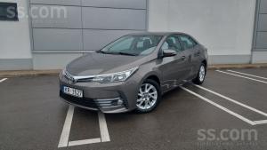 Grey Toyota Corolla 2017 in Riga, with an engine capacity of 1.60 L and mileage of 79 thousand km for 11990 €, photo 19 on AUTOMOTO.COM.LV