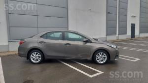Grey Toyota Corolla 2017 in Riga, with an engine capacity of 1.60 L and mileage of 79 thousand km for 11990 €, photo 26 on AUTOMOTO.COM.LV