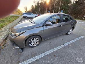 Grey Toyota Corolla 2018 in Klaipeda, with an engine capacity of 1.60 L and mileage of 109 thousand km for 8700 €, photo  on AUTOMOTO.COM.LV