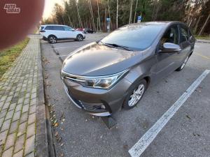 Pelēks Toyota Corolla 2018 Klaipėda, ar dzinēja tilpumu 1.60 L un nobraukumu 109 tūkst. km par 8700 €, foto 2 vietnē AUTOMOTO.COM.LV