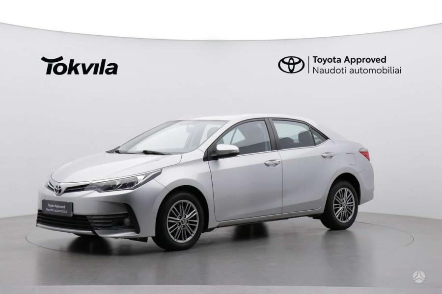 Pelēks Toyota Corolla 2018 Viļņa, ar dzinēja tilpumu 1.60 L un nobraukumu 117 tūkst. km par 11900 €, foto 1 vietnē AUTOMOTO.COM.LV