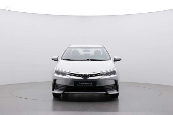 Grey Toyota Corolla 2018 in Vilnius, with an engine capacity of 1.60 L and mileage of 117 thousand km for 11900 €, photo 6 on AUTOMOTO.COM.LV