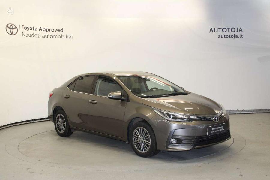 Pelēks Toyota Corolla 2018 Kauņa, ar dzinēja tilpumu 1.60 L un nobraukumu 122 tūkst. km par 12900 €, foto 18 vietnē AUTOMOTO.COM.LV