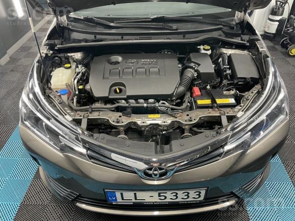 Pelēks Toyota Corolla 2018 Rīga, ar dzinēja tilpumu 1.60 L un nobraukumu 70 tūkst. km par 11000 €, foto 7 vietnē AUTOMOTO.COM.LV