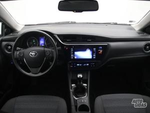 Pelēks Toyota Corolla 2018 Viļņa, ar dzinēja tilpumu 1.60 L un nobraukumu 48 tūkst. km par 13199 €, foto 2 vietnē AUTOMOTO.COM.LV
