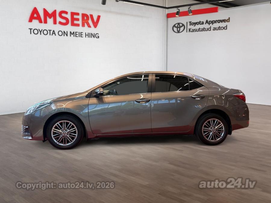 Grey Toyota Corolla 2018 in Paide, with an engine capacity of 1.60 L and mileage of 88 thousand km for 12990 €, photo 4 on AUTOMOTO.COM.LV