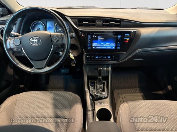 Pelēks Toyota Corolla 2018 Paide, ar dzinēja tilpumu 1.60 L un nobraukumu 88 tūkst. km par 12990 €, foto 8 vietnē AUTOMOTO.COM.LV