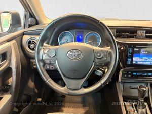 Grey Toyota Corolla 2018 in Paide, with an engine capacity of 1.60 L and mileage of 88 thousand km for 12990 €, photo 13 on AUTOMOTO.COM.LV