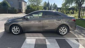 Pelēks Toyota Corolla 2018 Kauņa, ar dzinēja tilpumu 1.60 L un nobraukumu 80 tūkst. km par 14500 €, foto 9 vietnē AUTOMOTO.COM.LV