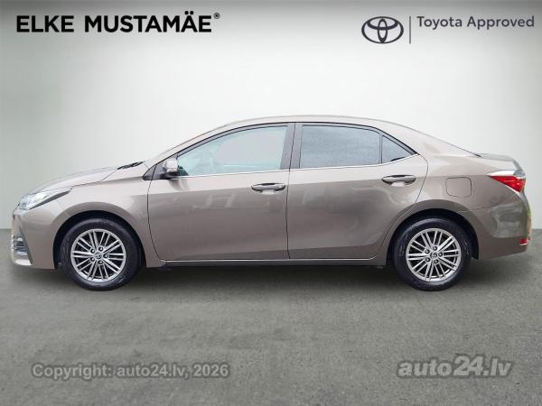 Grey Toyota Corolla 2018 in Tallinn, with an engine capacity of 1.60 L and mileage of 121 thousand km for 12995 €, photo 3 on AUTOMOTO.COM.LV