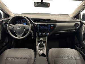 Grey Toyota Corolla 2018 in Tartu, with an engine capacity of 1.60 L and mileage of 66 thousand km for 9990 €, photo 9 on AUTOMOTO.COM.LV