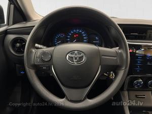 Grey Toyota Corolla 2018 in Tartu, with an engine capacity of 1.60 L and mileage of 66 thousand km for 9990 €, photo 13 on AUTOMOTO.COM.LV