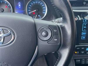 Grey Toyota Corolla 2018 in Ukmerge, with an engine capacity of 1.60 L and mileage of 154 thousand km for 5900 €, photo 8 on AUTOMOTO.COM.LV