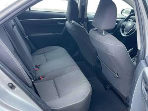 Grey Toyota Corolla 2018 in Ukmerge, with an engine capacity of 1.60 L and mileage of 154 thousand km for 5900 €, photo 9 on AUTOMOTO.COM.LV
