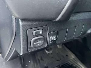 Grey Toyota Corolla 2018 in Ukmerge, with an engine capacity of 1.60 L and mileage of 154 thousand km for 5900 €, photo 15 on AUTOMOTO.COM.LV