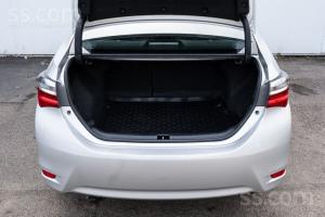 Pelēks Toyota Corolla 2018 Rīga, ar dzinēja tilpumu 1.60 L un nobraukumu 118 tūkst. km par 10650 €, foto 9 vietnē AUTOMOTO.COM.LV