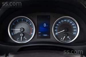 Pelēks Toyota Corolla 2018 Rīga, ar dzinēja tilpumu 1.60 L un nobraukumu 118 tūkst. km par 10650 €, foto 14 vietnē AUTOMOTO.COM.LV