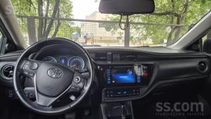 Pelēks Toyota Corolla 2018 Rīga, ar dzinēja tilpumu 1.60 L un nobraukumu 102 tūkst. km par 11990 €, foto 6 vietnē AUTOMOTO.COM.LV