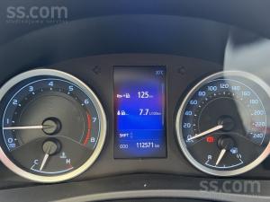 Pelēks Toyota Corolla 2018 Rīga, ar dzinēja tilpumu 1.60 L un nobraukumu 113 tūkst. km par 10690 €, foto 12 vietnē AUTOMOTO.COM.LV