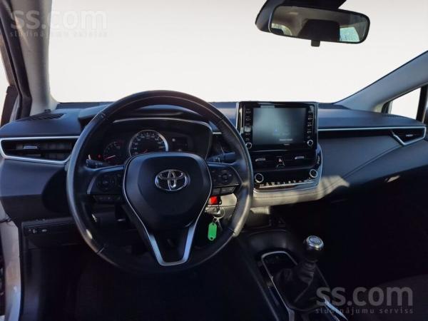 Pelēks Toyota Corolla 2019 Rīga, ar dzinēja tilpumu 1.60 L un nobraukumu 51 tūkst. km par 12900 €, foto 9 vietnē AUTOMOTO.COM.LV