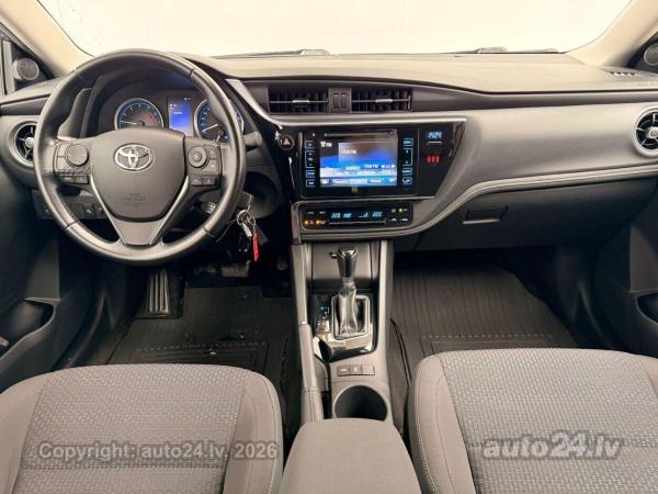 Pelēks Toyota Corolla 2019 Tallina, ar dzinēja tilpumu 1.60 L un nobraukumu 77 tūkst. km par 13995 €, foto 8 vietnē AUTOMOTO.COM.LV
