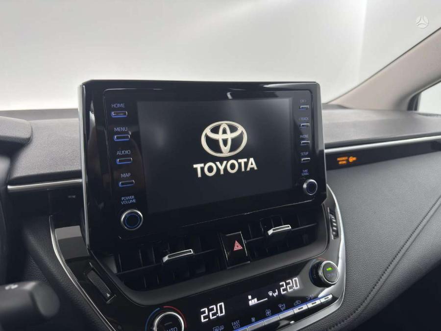 Grey Toyota Corolla 2019 in Vilnius, with an engine capacity of 1.60 L and mileage of 120 thousand km for 14900 €, photo 14 on AUTOMOTO.COM.LV