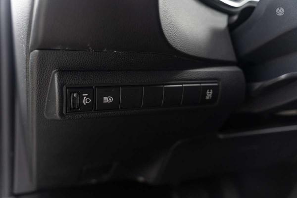 Pelēks Toyota Corolla 2019 Viļņa, ar dzinēja tilpumu 1.60 L un nobraukumu 155 tūkst. km par 12500 €, foto 11 vietnē AUTOMOTO.COM.LV