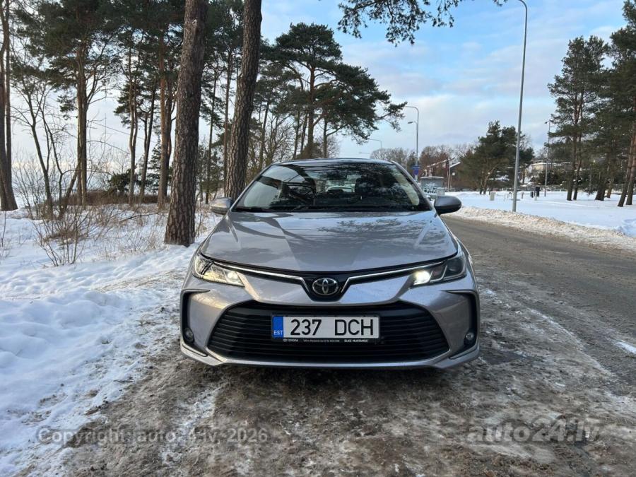Pelēks Toyota Corolla 2019 Tallina, ar dzinēja tilpumu 1.60 L un nobraukumu 193 tūkst. km par 9900 €, foto 6 vietnē AUTOMOTO.COM.LV