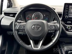 Pelēks Toyota Corolla 2019 Rīga, ar dzinēja tilpumu 1.60 L un nobraukumu 145 tūkst. km par 14990 €, foto 13 vietnē AUTOMOTO.COM.LV